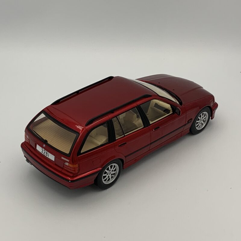 1:18 BMW E36 Touring 1995 Metallic red 1:18 MCG | MCarcollection